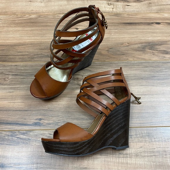 Material Girl | Shoes | Material Girl Wedge | Poshmark